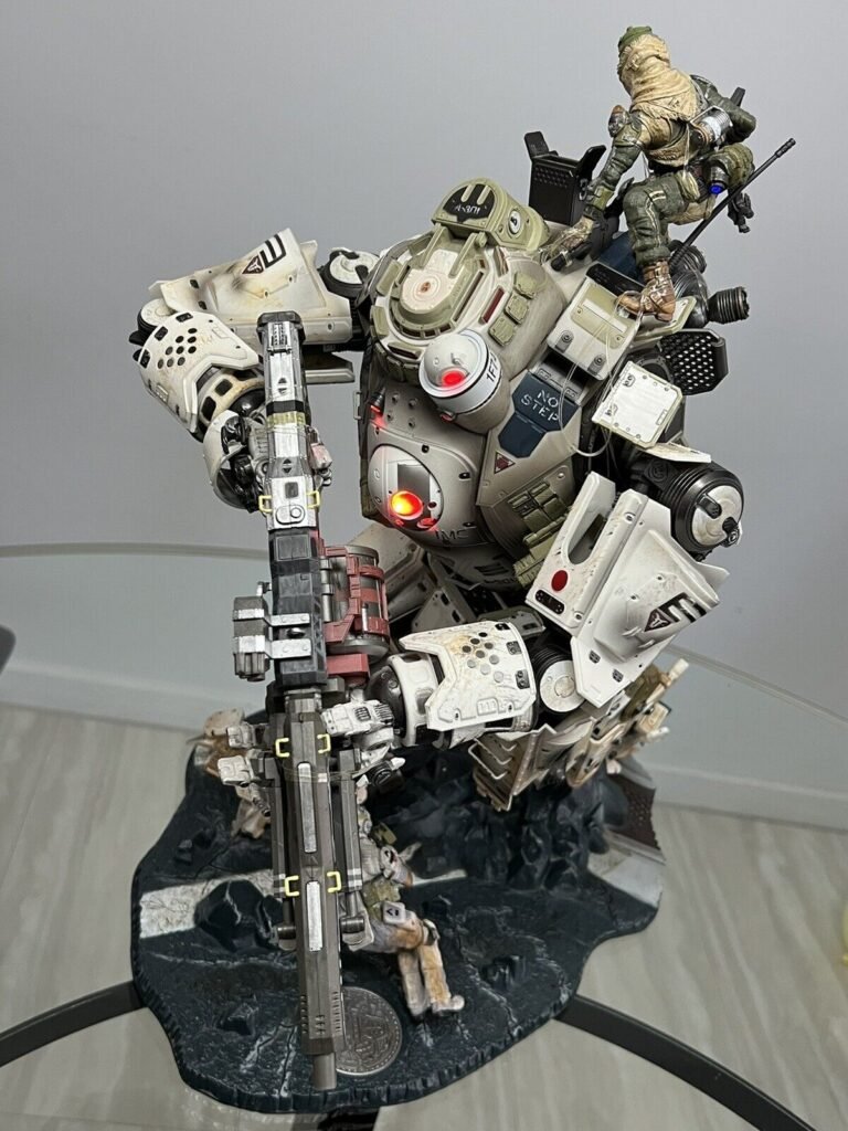 Titanfall Figure with Lights Limited Edition Exclusive - borinquengaming